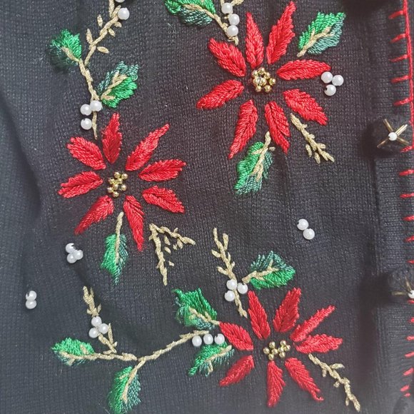 Victoria Jones Woman | Sweaters | Victoria Jones Black Red Floral ...